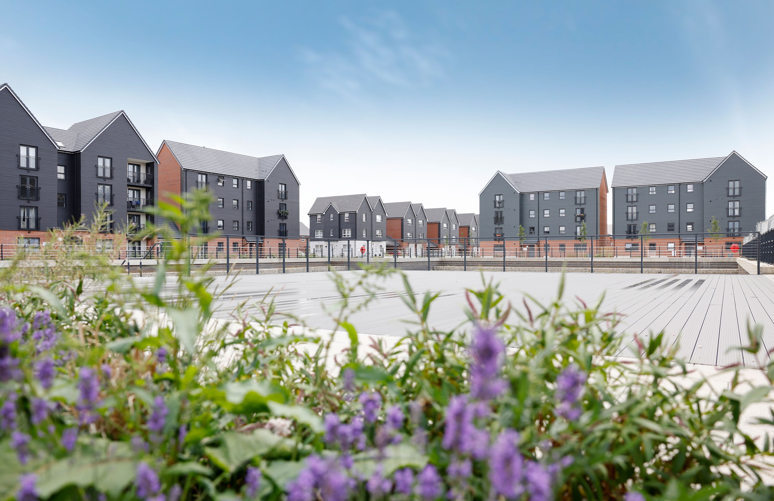 Kingsbrook: New homes for sale in Aylesbury | Barratt Homes