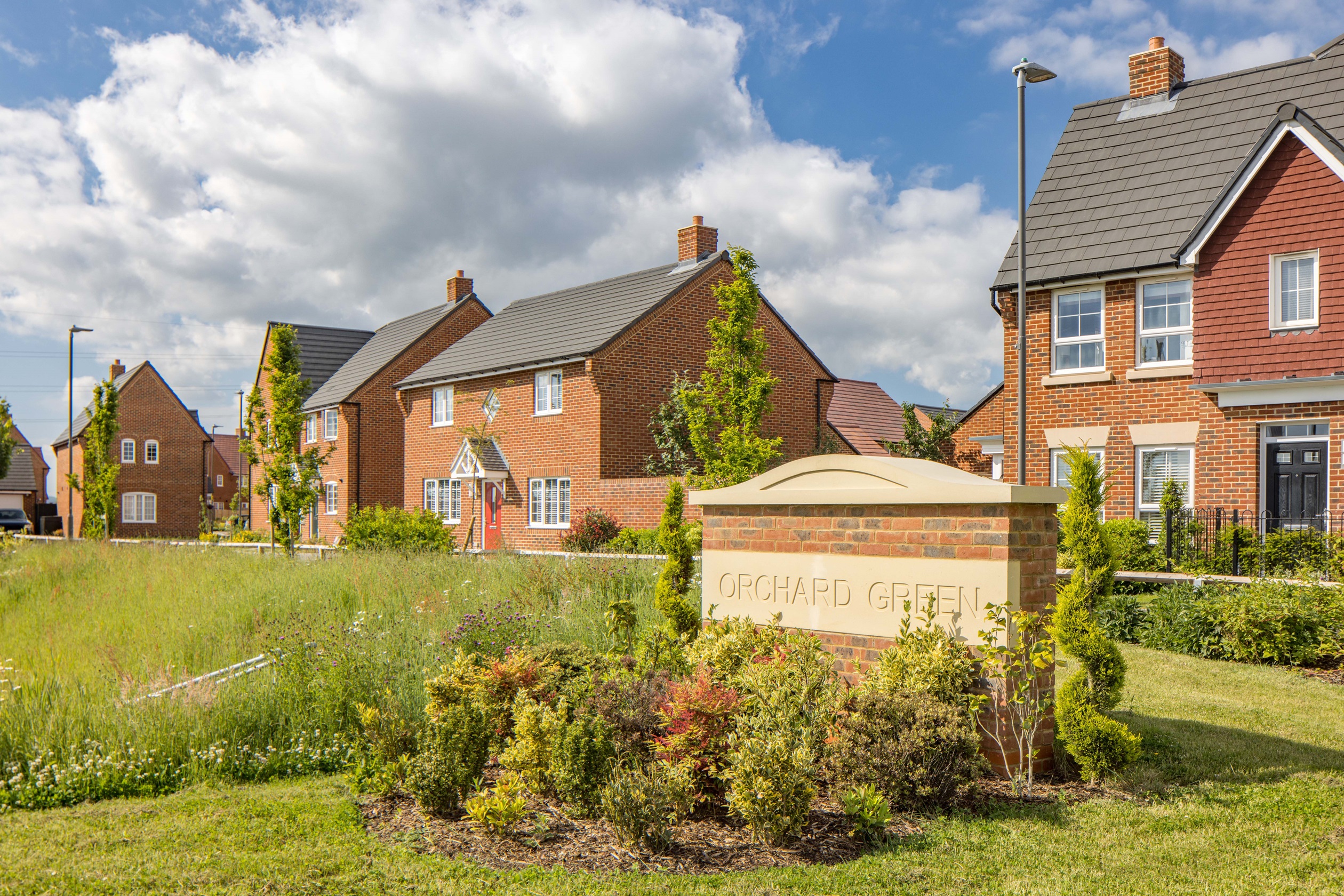 Kingsbrook in Aylesbury | New homes for sale in Aylesbury | Barratt Homes