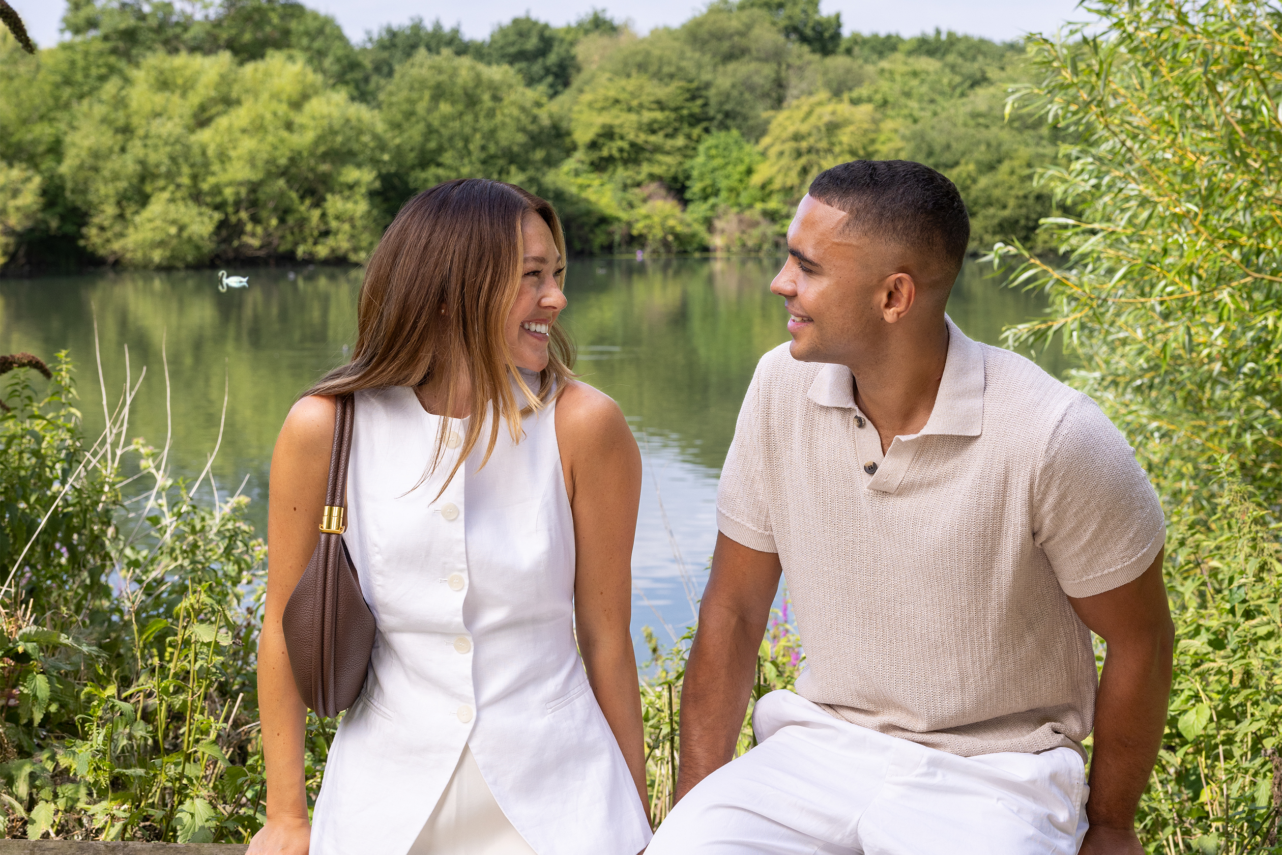 Hendon Waterside: New homes in Hendon, London | Barratt London