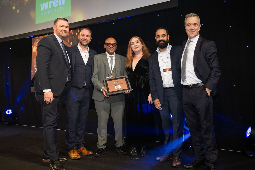 Hendon Waterside: New homes in Hendon, London | Barratt London